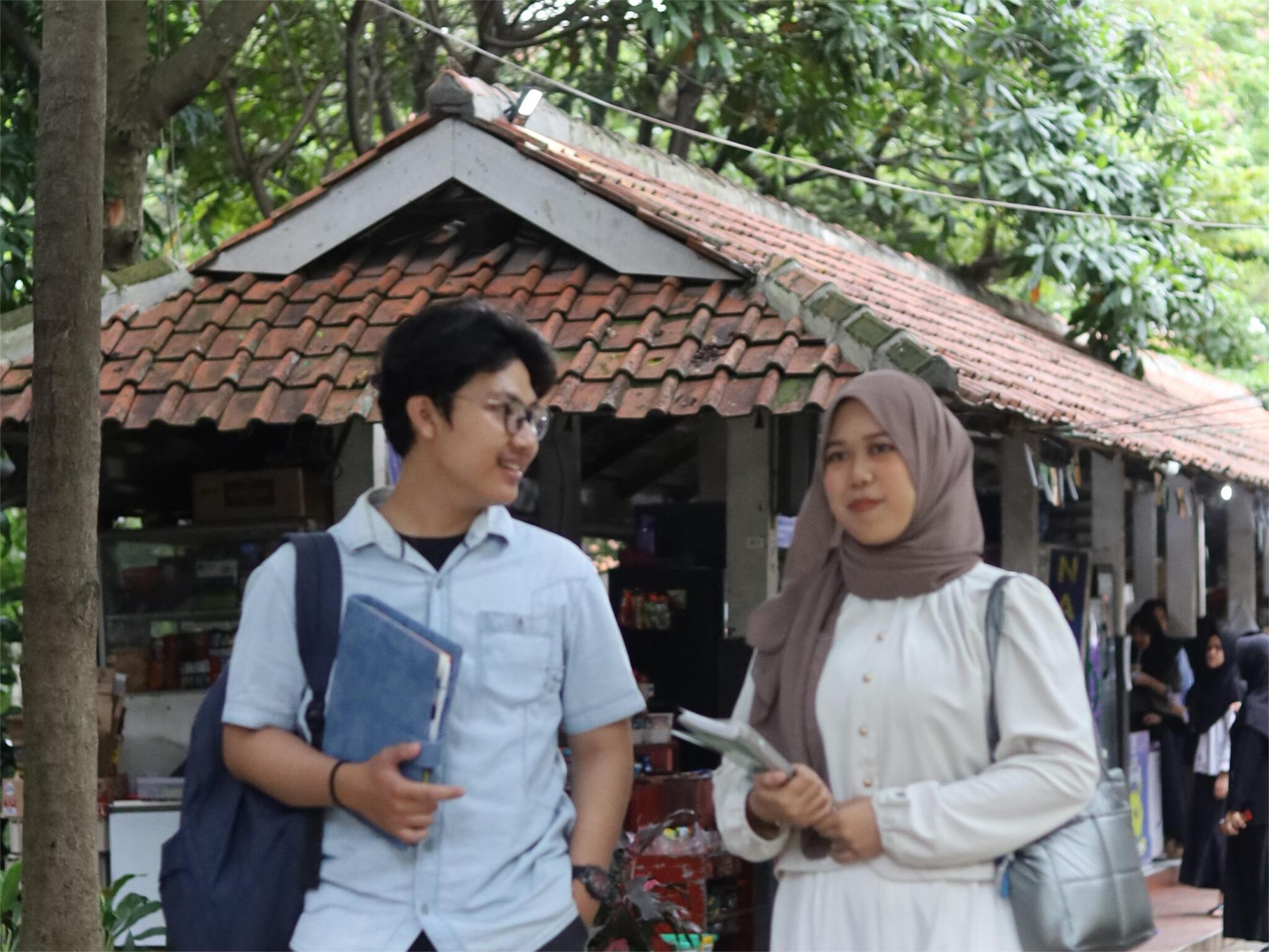 Kenapa Kuliah Setelah Lulus SMA/SMK Sangat Penting? Ini 5 Alasan ...